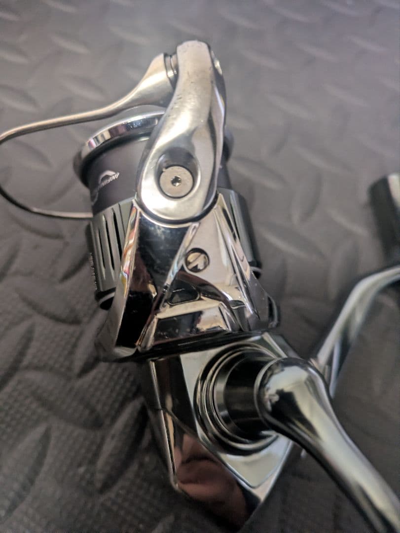 リール SHIMANO STELLA C2000SHG