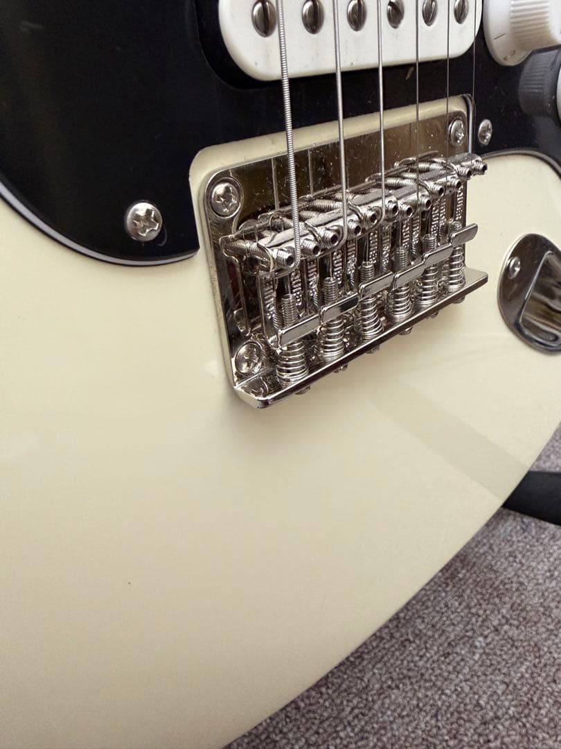 Squier Fender Classic Vibe 70s HSS ギター