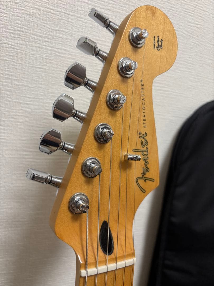 Fender Stratocaster ホワイト ギターケース付き