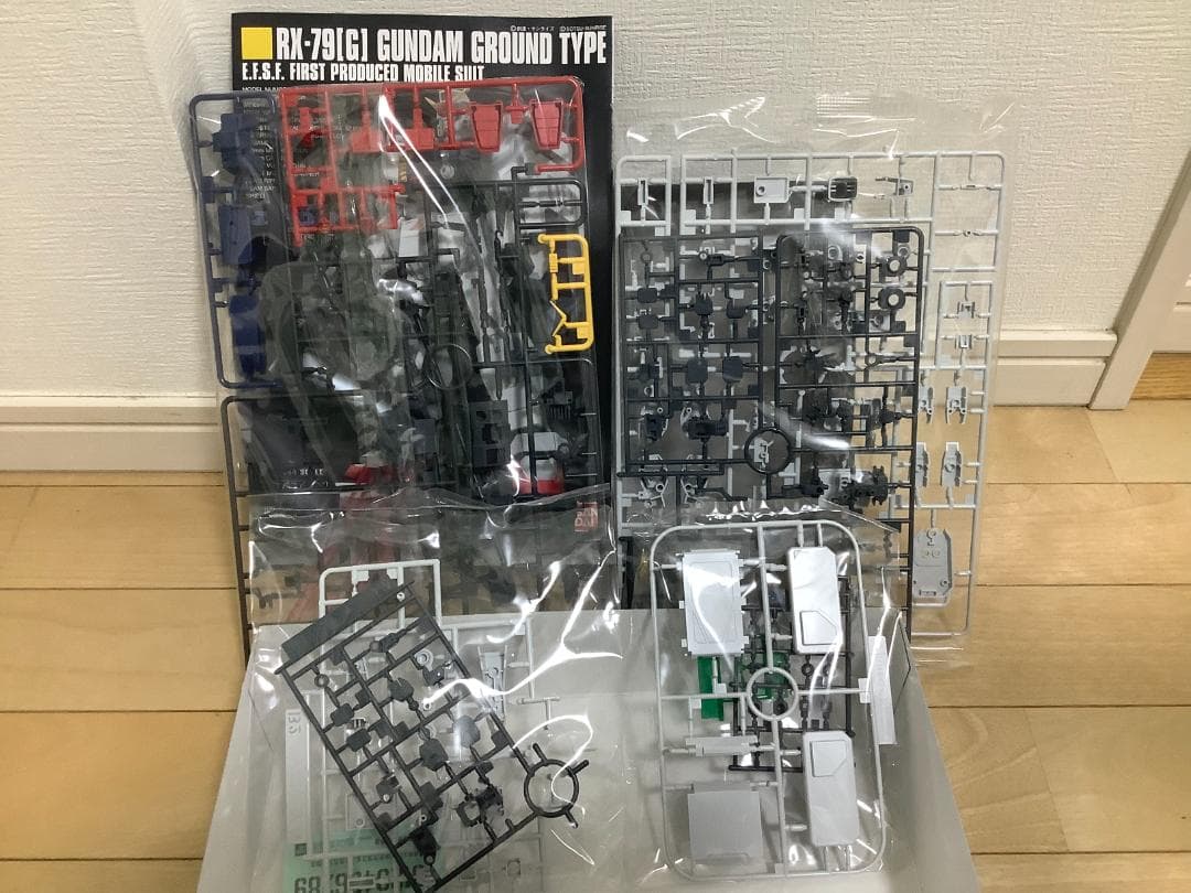 【新品未組立】HGUC ガンダムEz8 陸戦型ガンダム 第08MS小隊セット