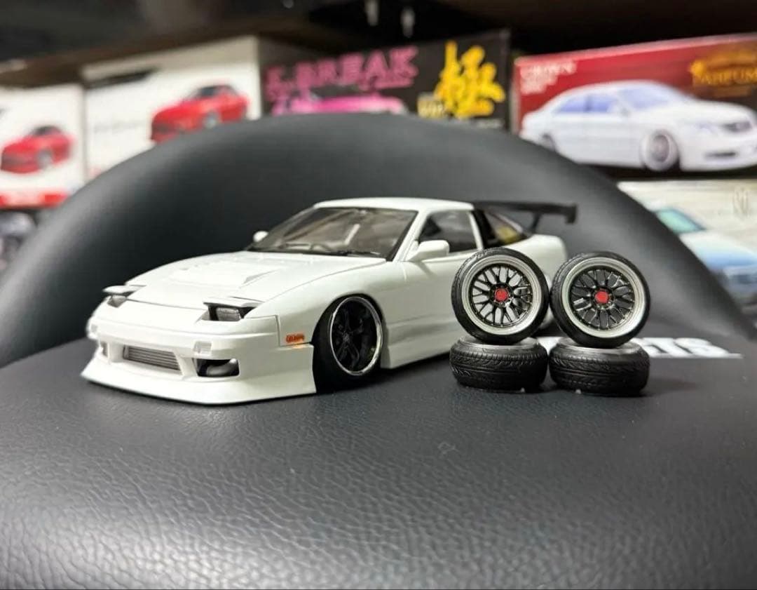 アオシマ URAS Ver.2 180SX NOS仕様