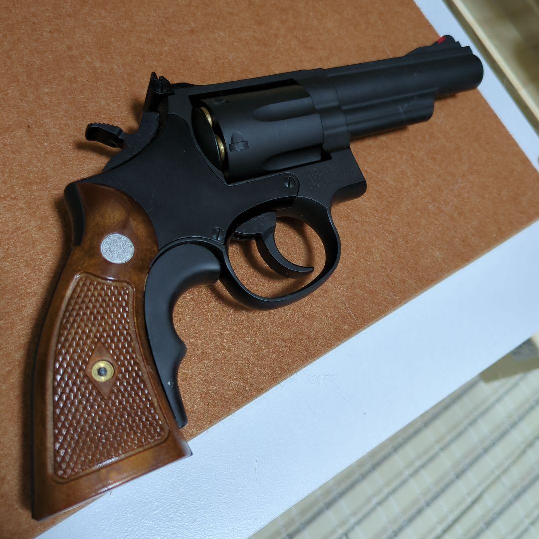 S＆W・M19・4インチ