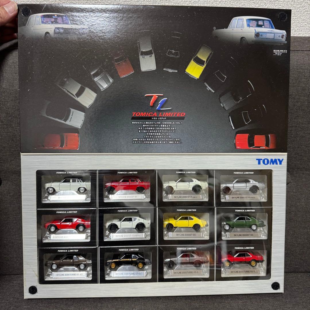ミニカー TOMICA NISSAN SKYLINE 12 MODELS