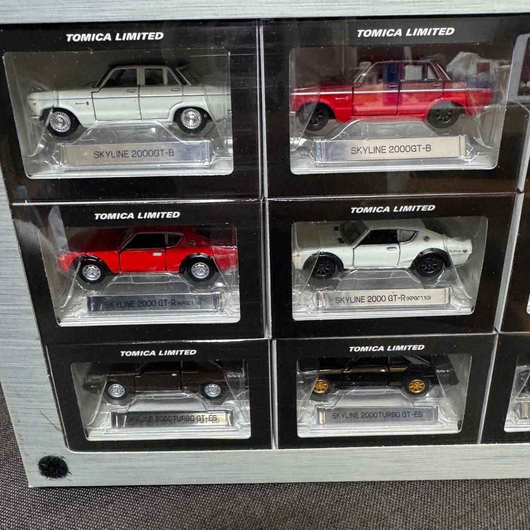 ミニカー TOMICA NISSAN SKYLINE 12 MODELS