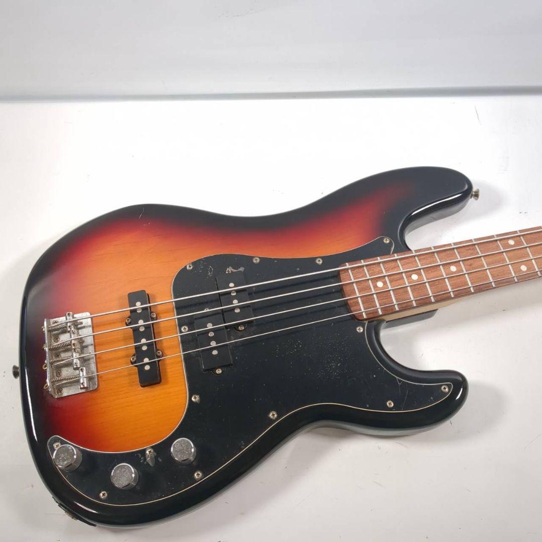 ベース Squier by fender precision bass Standard