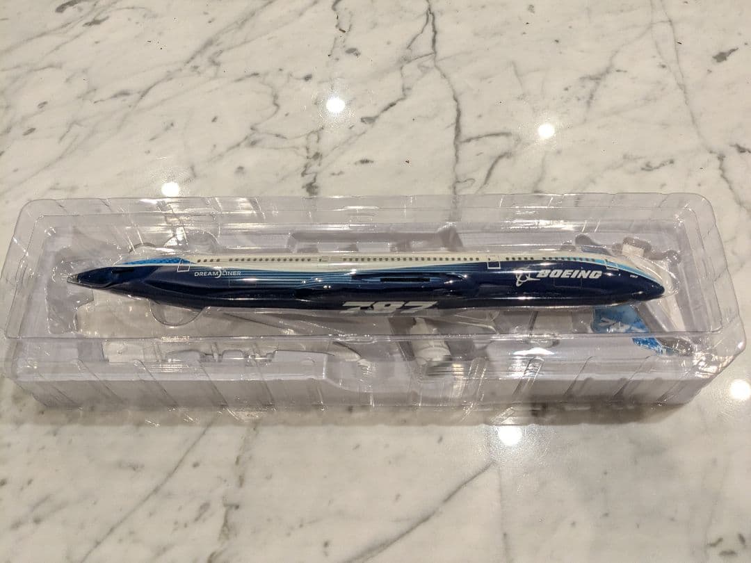 【非売品】BOEING787-9 モデルプレーン