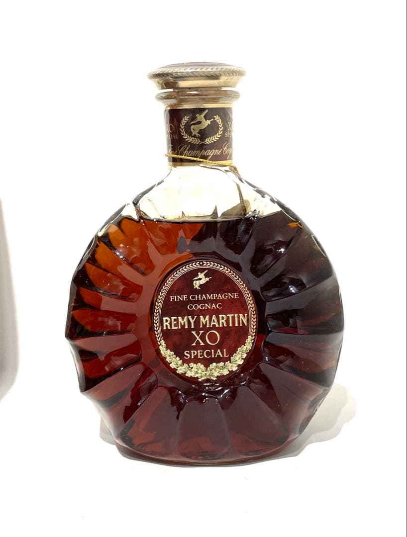 ★未開栓 REMY MARTIN XO スペシャル 40％ 700ml 旧ラベル