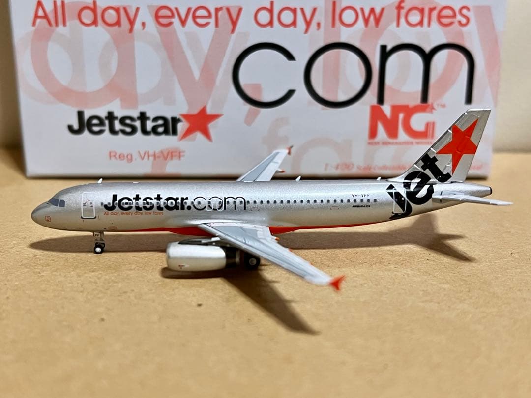 航空機・ヘリコプター NG models 1/400 Jetstar A320-200 VH-VFF