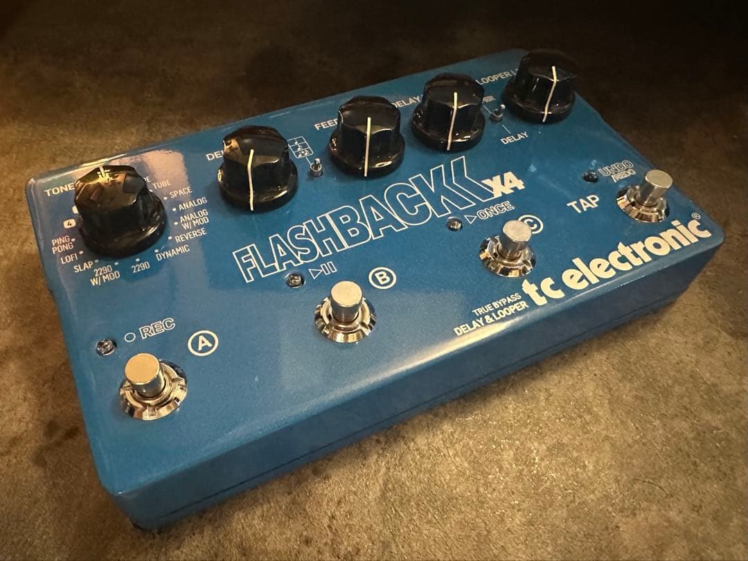 tc electronic FLASHBACK X4 ギターエフェクター