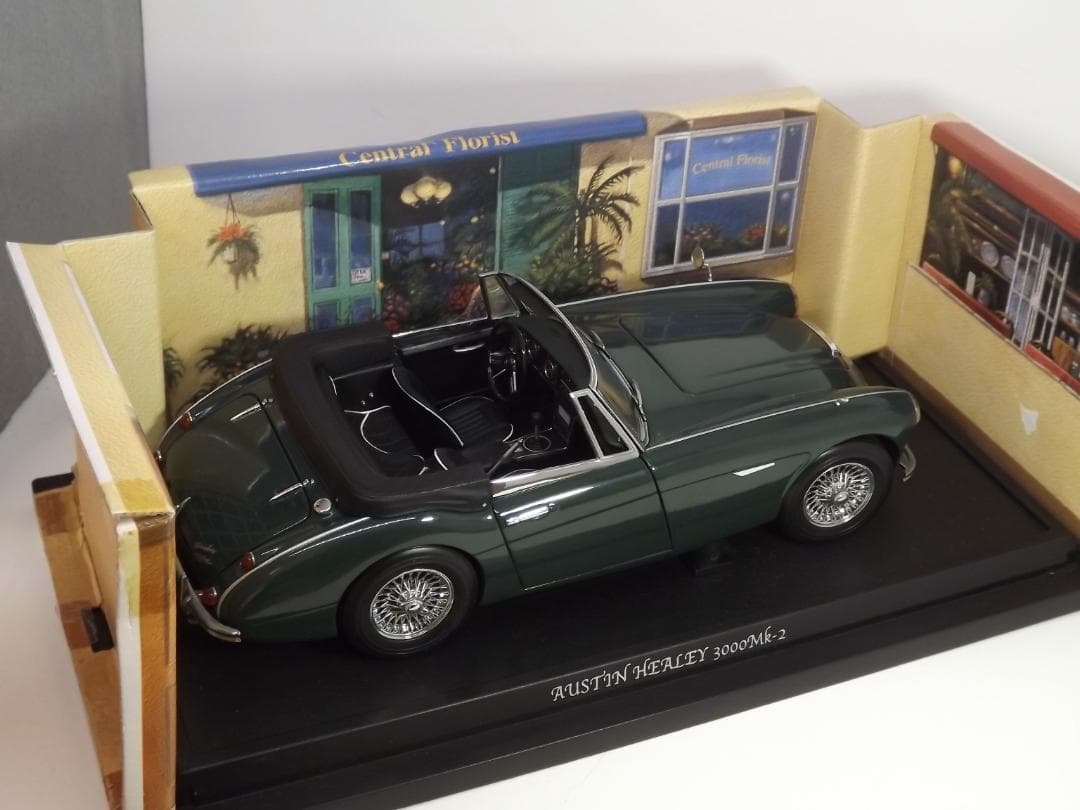 京商 AUSTIN HEALEY100 3000MK-Ⅱ1/18　訳アリ