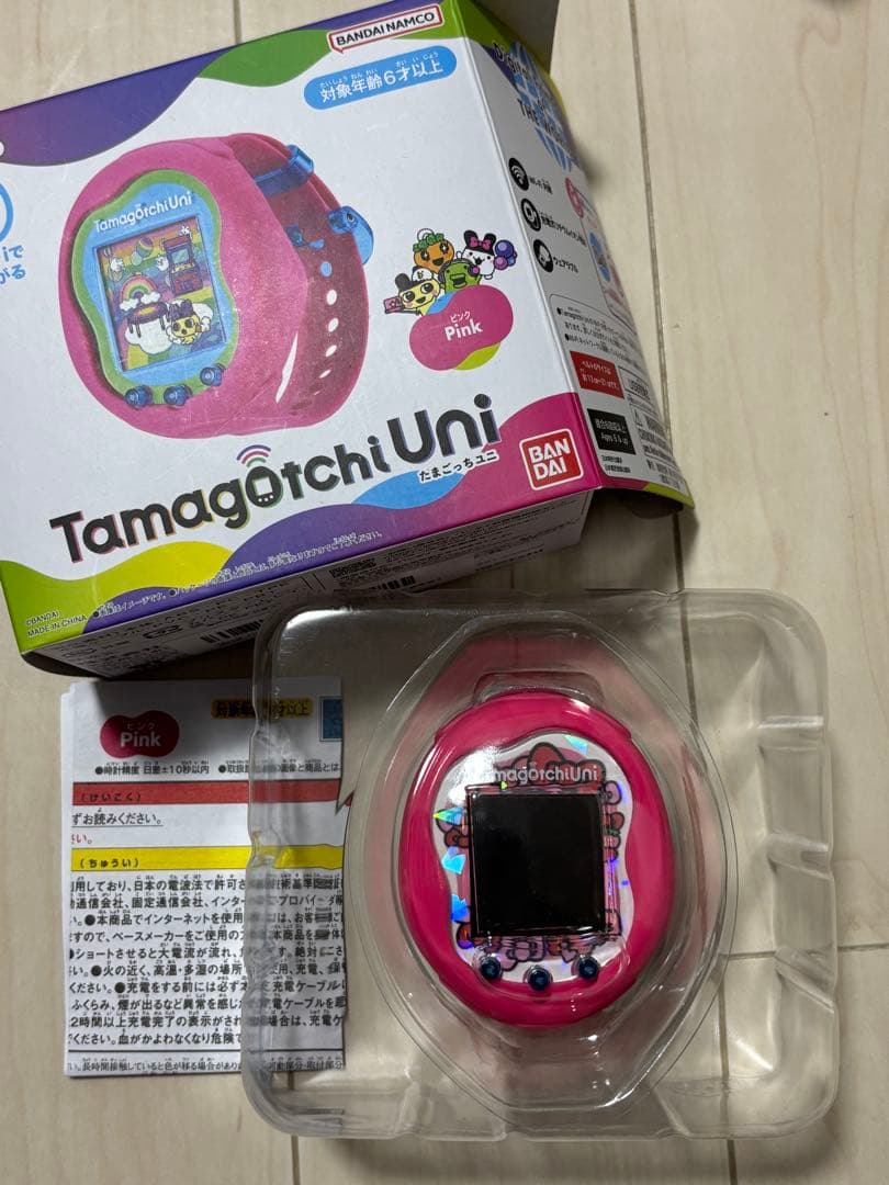 BANDAI Tamagotchi Uni ピンク