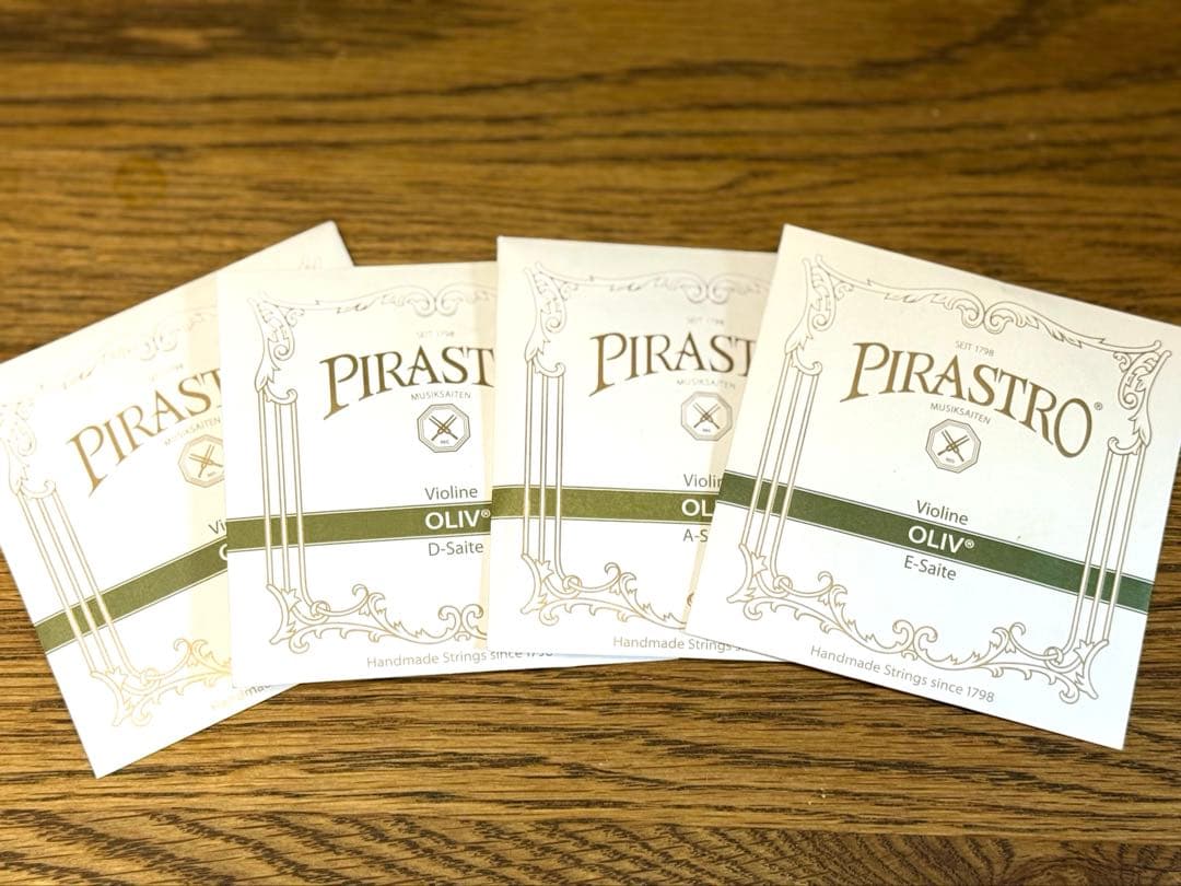 【美品】２週間のみ使用PIRASTROOLIVバイオリン弦セットオリーブ