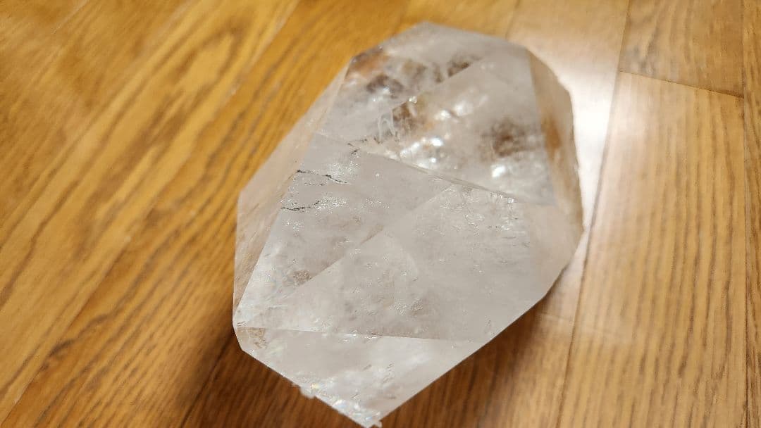 最終値下✨水晶　六角柱　イシスクリスタル　4.13キロ