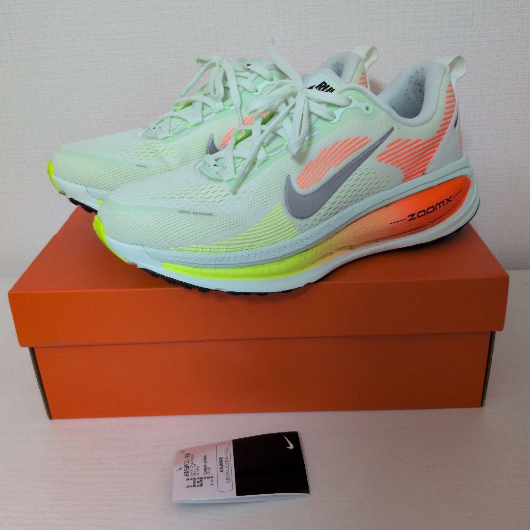 Nike　Zoom Vomero 18 (ボメロ18)HM6803-300