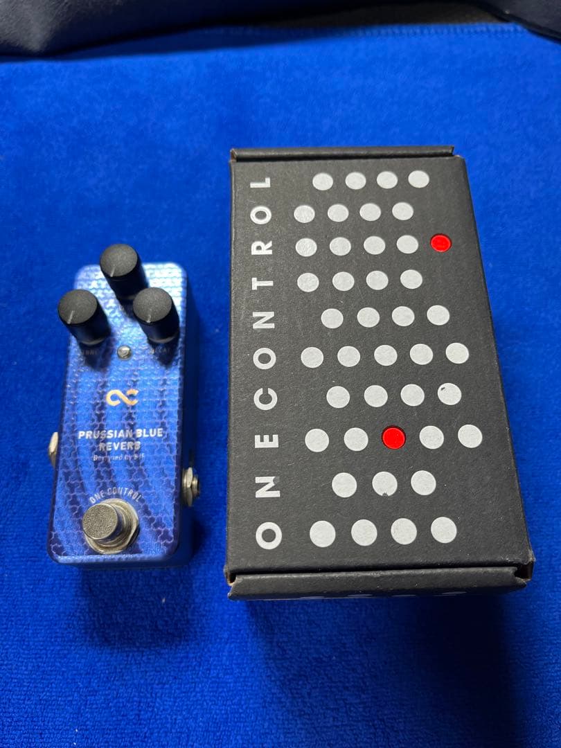 ギター One Control Prussian Blue Reverb