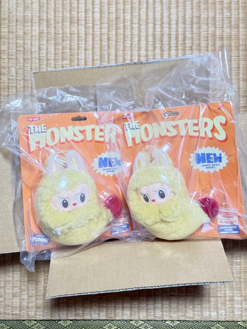 THE MONSTERS Wacky Mart イヤホンケース エビフライ2個