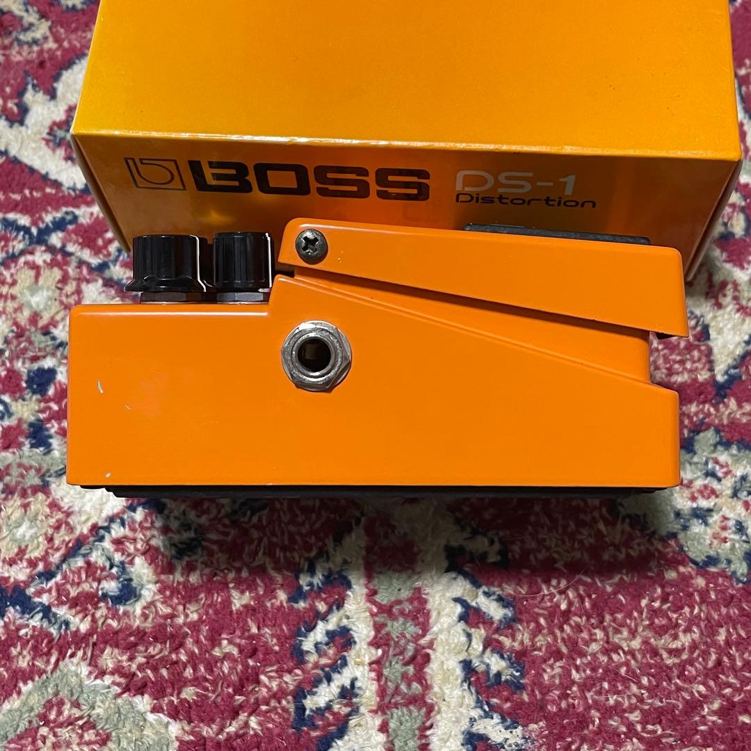 美品 BOSS DS-1 Distortion 日本製 ディストーション 箱取説
