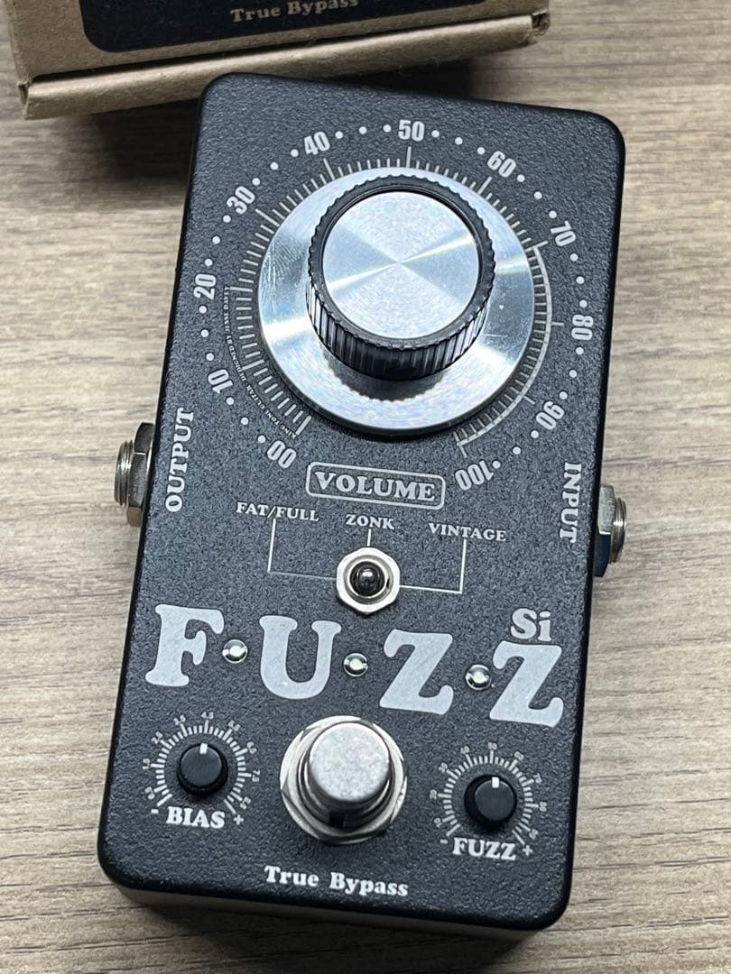 KingTone Fuzz Si ギターエフェクター