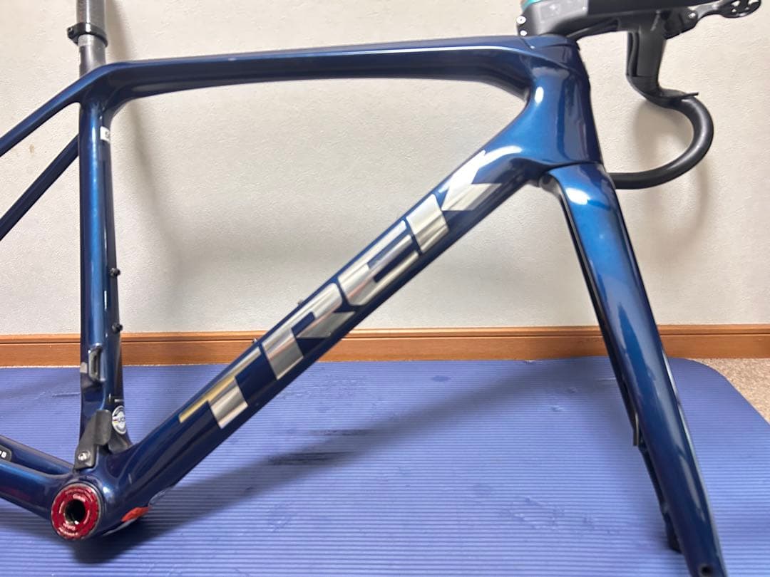 TREK EMONDA SL7 フレームセット ※ハンドル抜き