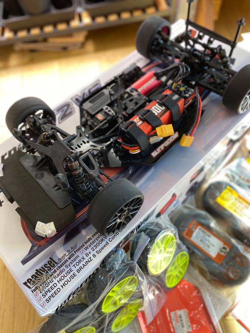 1/8 4WD インファーノGT2 VE AMG GT3 オプションスペア多数