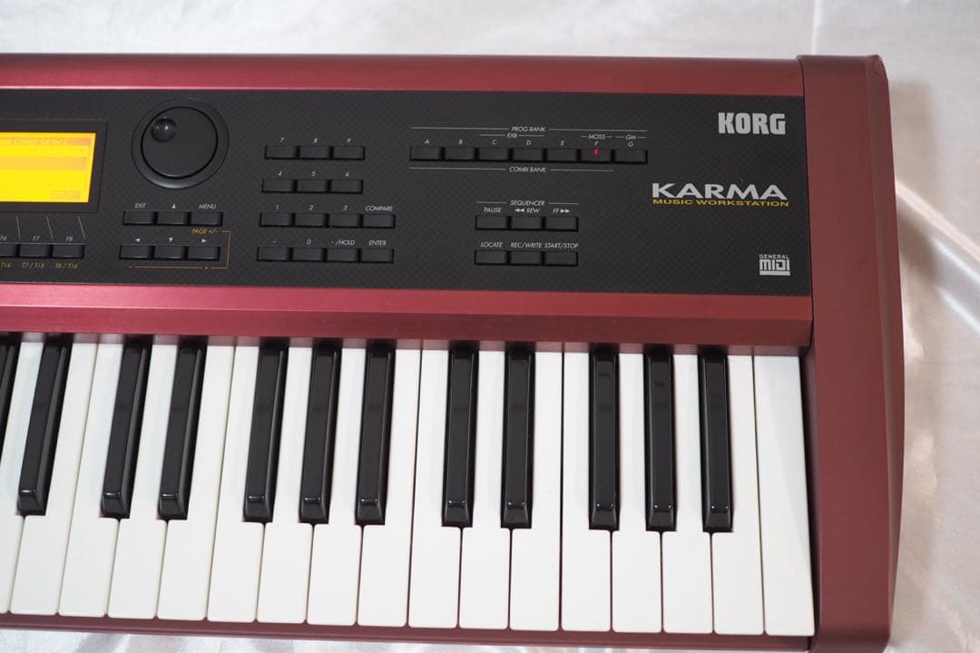 KORG KARMA カーマ シンセサイザー ケース付き