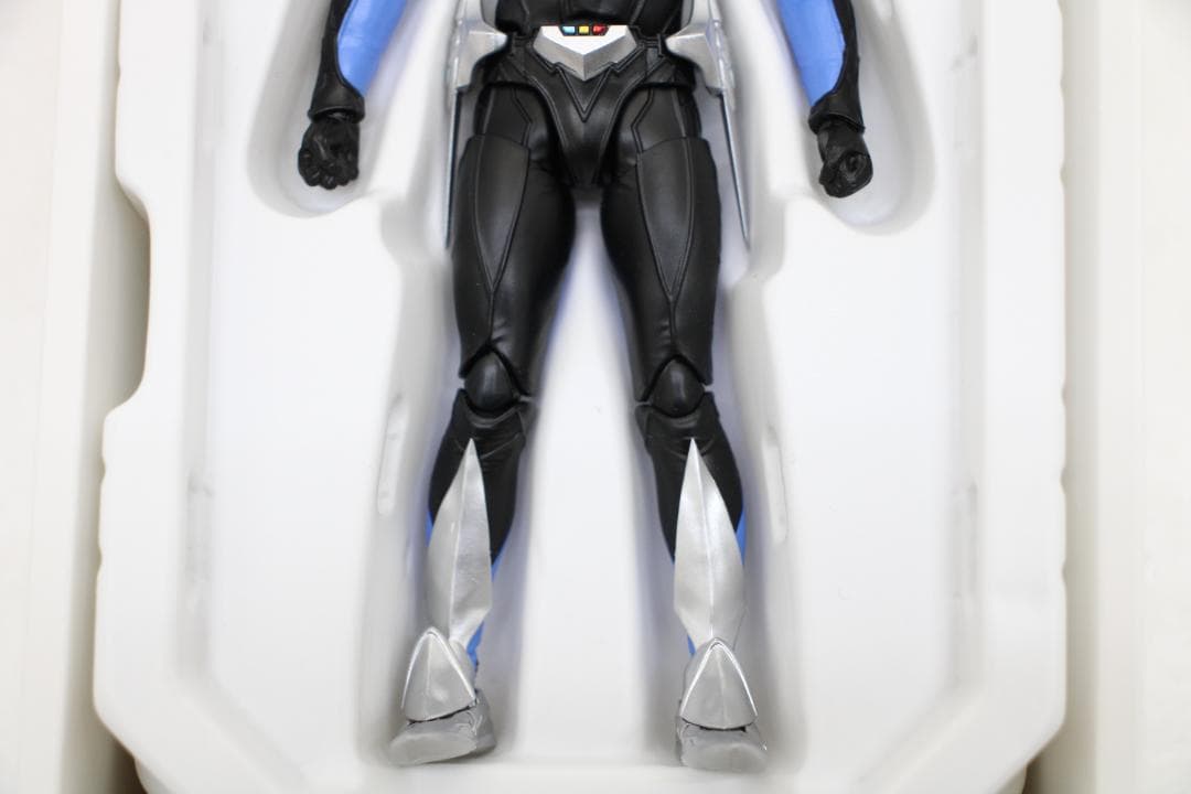 S.H.Figuarts 真骨彫製法 ウイングマン 30-TO0119-05