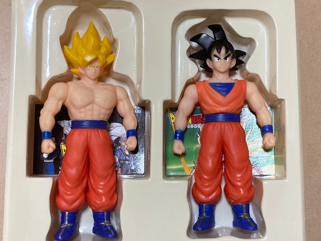 ドラゴンボールZ スーパーヒーローセット　ソフビ　消しゴム　ドラ消し　ロビン
