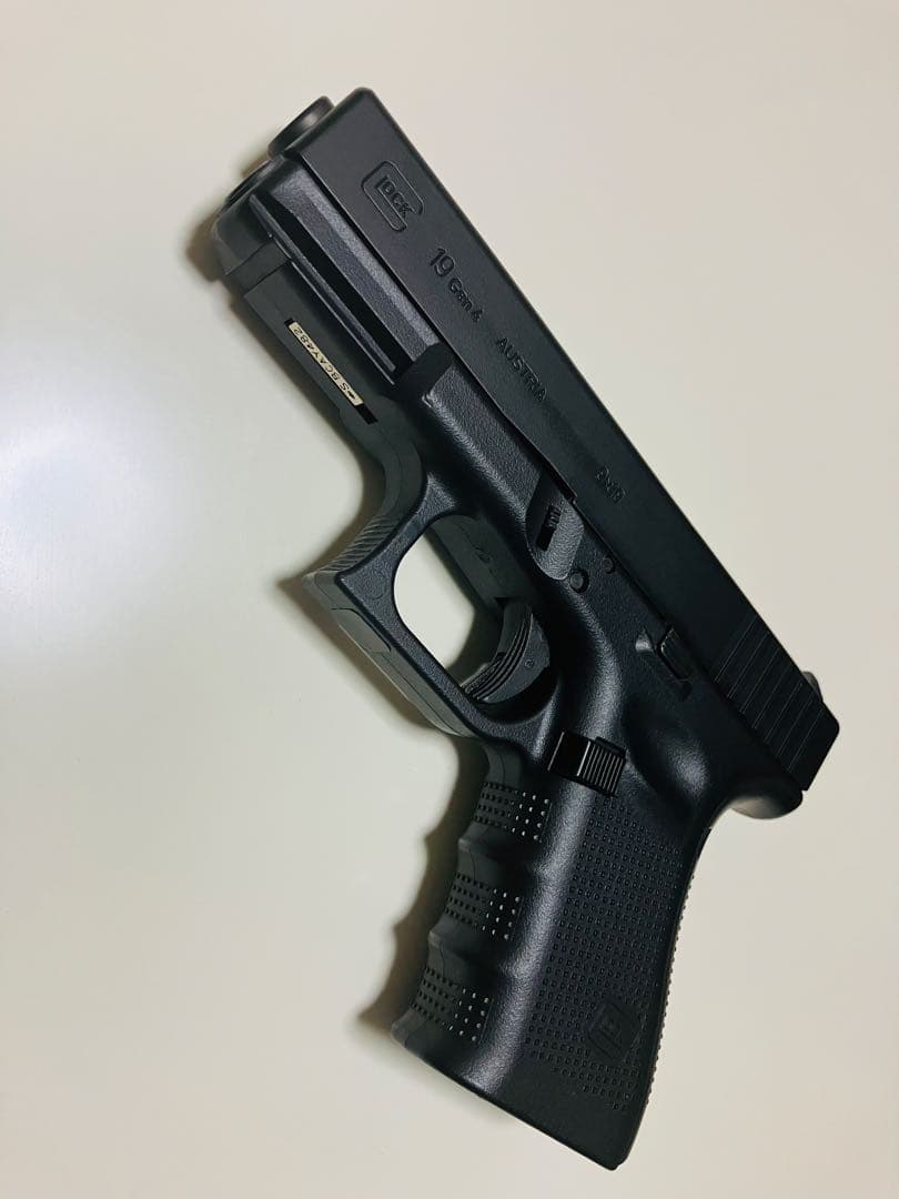 東京マルイ Glock 19 gen4 グロック19