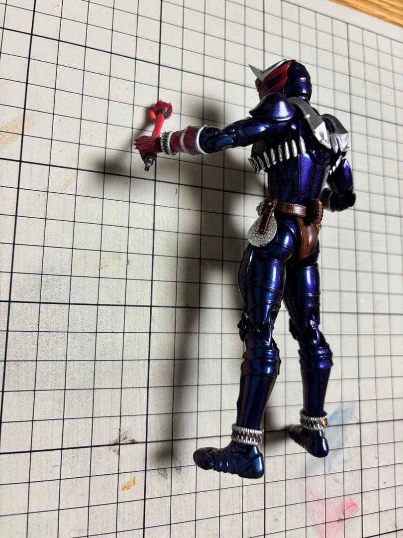 【リペイント品】フィギュアーツ真骨彫製法　仮面ライダー響鬼　マジョーラ塗装