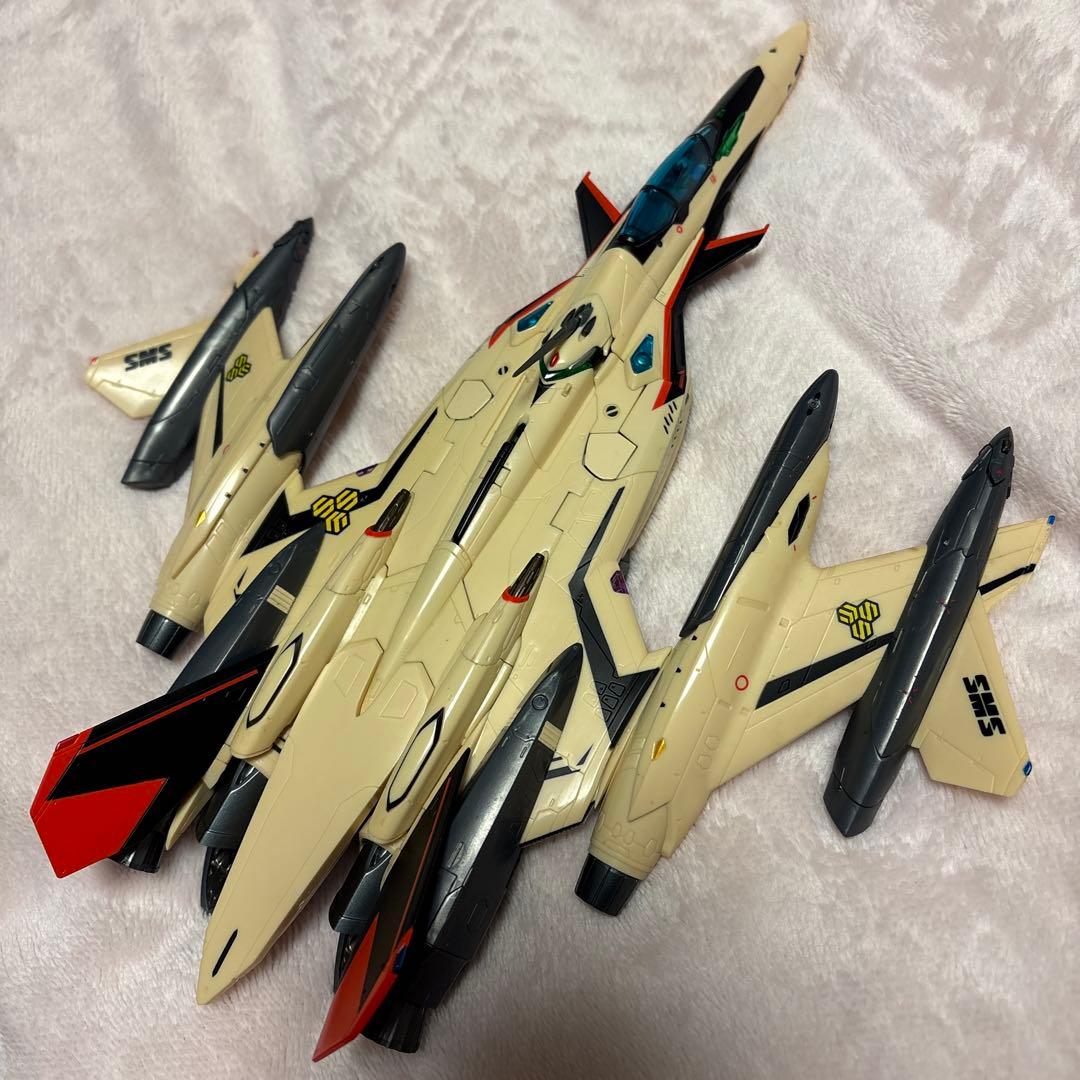 DX超合金 YF-29 デュランダルバルキリー(イサム機)＆スーパーパーツ付中古