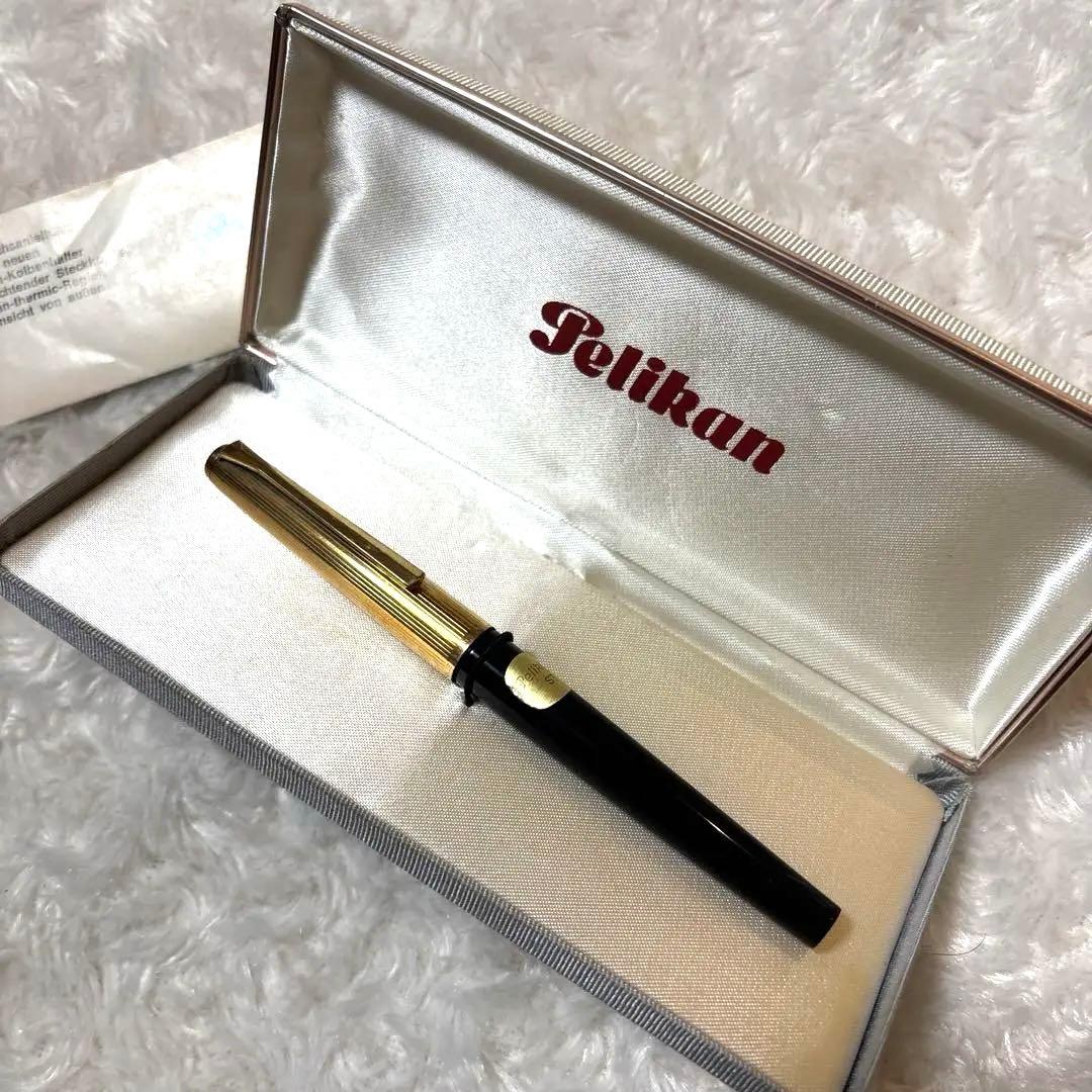 ペリカンヴィンテージ万年筆　PELIKAN30 ケース付きレアステノグラフ　ST