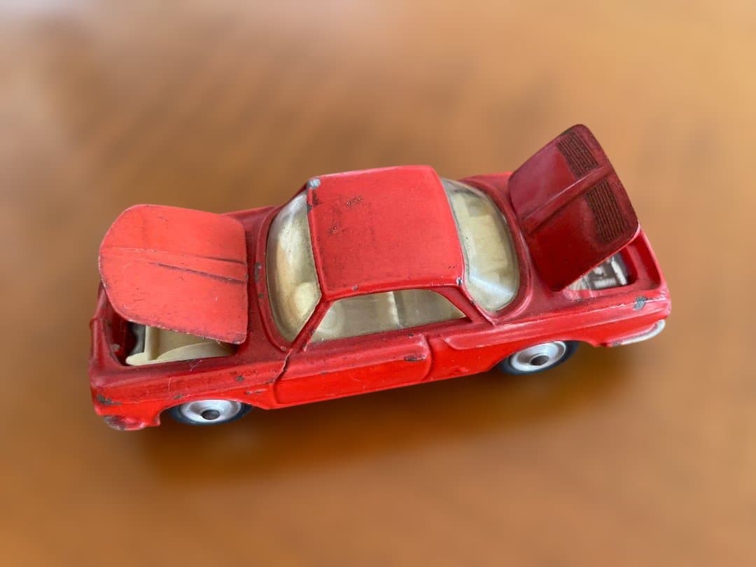 CORGI TOYS(コーギー)ミニカーVW1500 Karmann Ghia