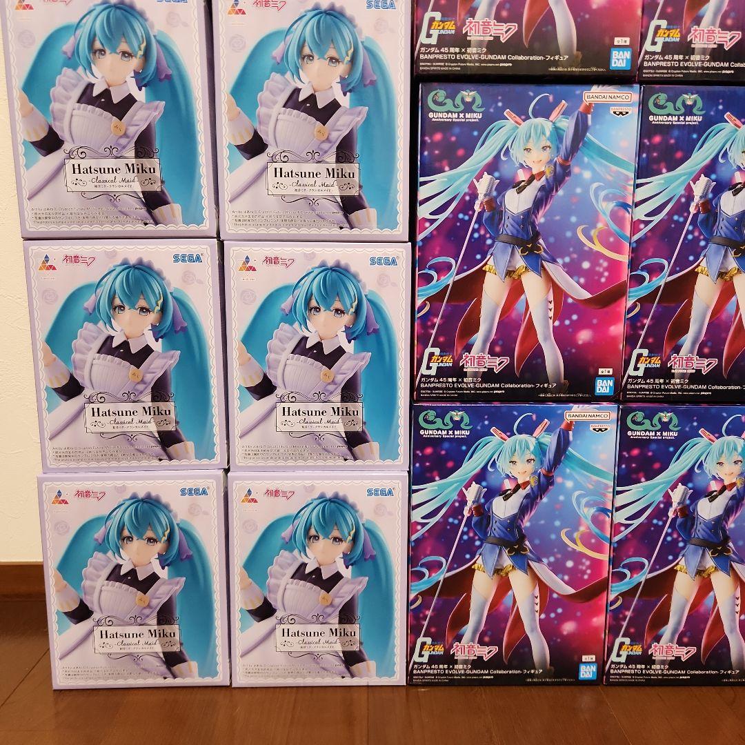 【新品・未開封】初音ミクフィギュア　まとめ売り　22体セット