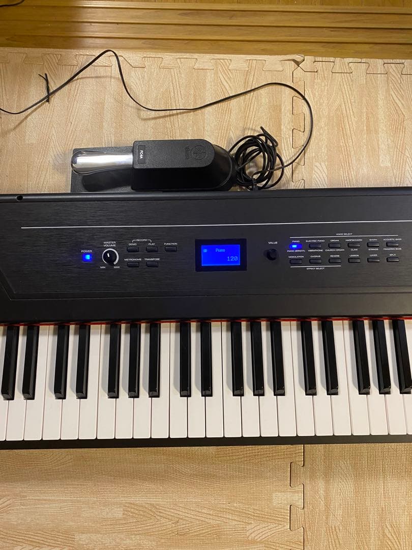 美品　Alesis Recital Pro 88鍵電子ピアノ