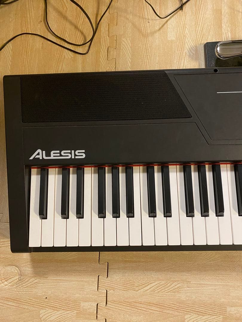 美品　Alesis Recital Pro 88鍵電子ピアノ