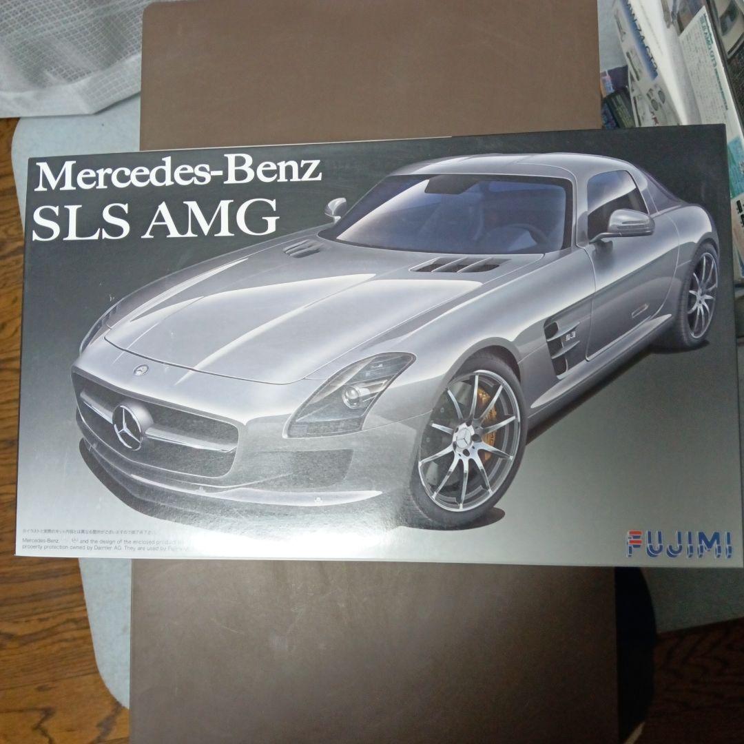 Mercedes-Benz SLS AMG GT3 プラモデル