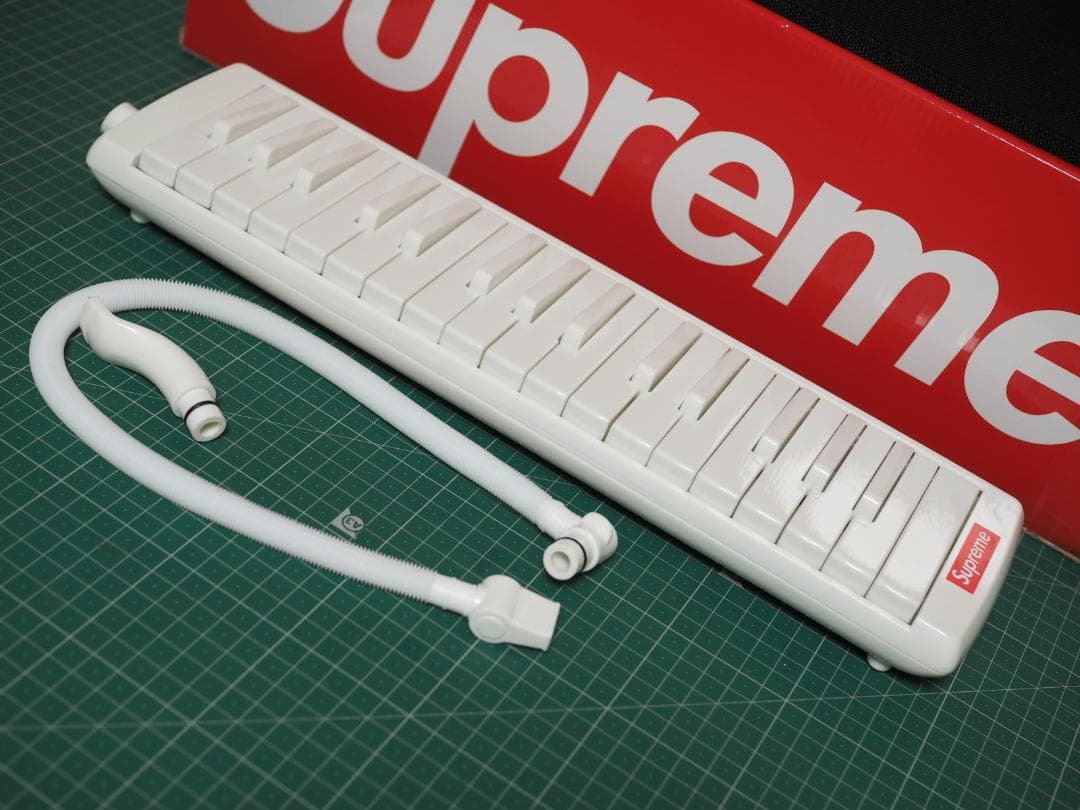【中古・美品】Supreme Hohner Melodica シュプリーム
