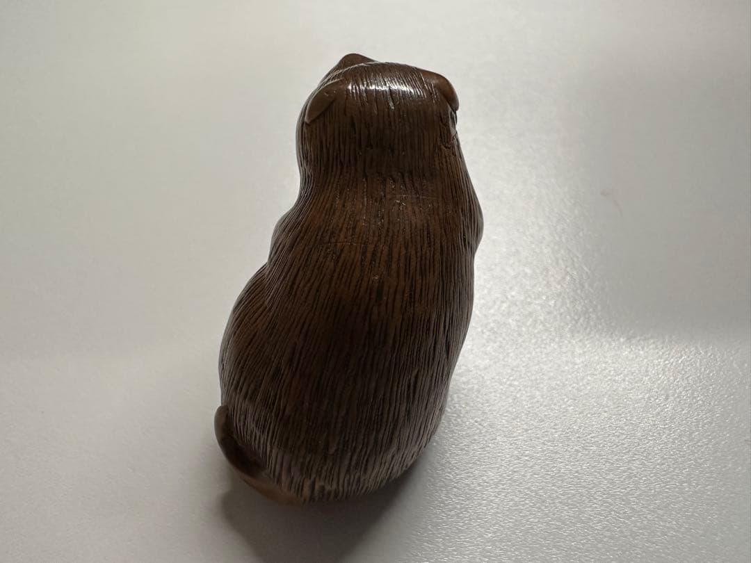 カワウソの根付(netsuke) 正信銘　木製　江戸時代