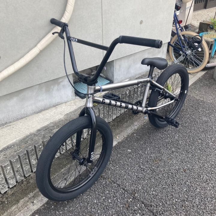 CULT VANSコラボ BMX