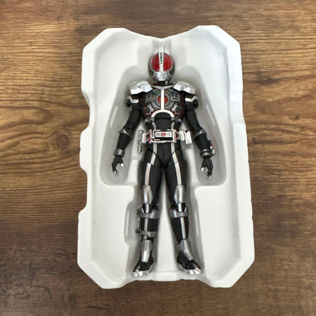 値下げしました！真骨彫製法仮面ライダーファイズ アクセルフォーム