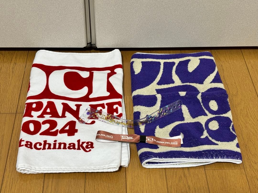 Rock in Japan タオルとストラップとTシャツvivala rock