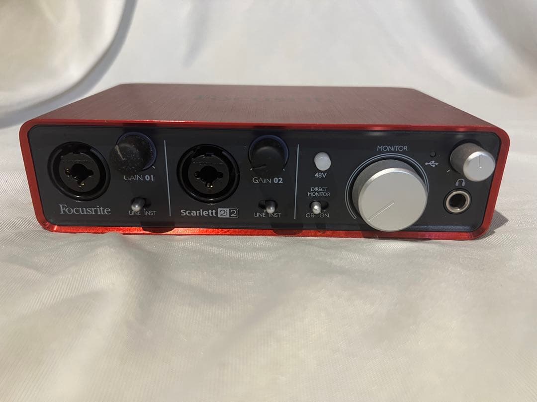 Focusrite Scarlett 2i2 gen1 オーディオインターフェイ