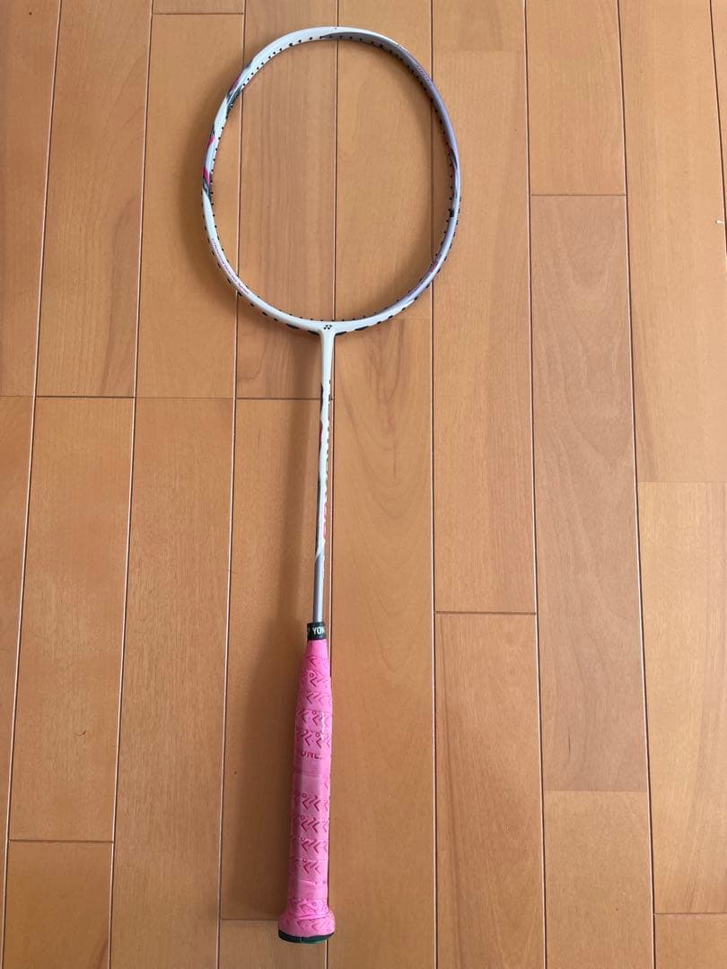 ⭐︎いち⭐︎YONEX ASTROX 66 グリップテープ付