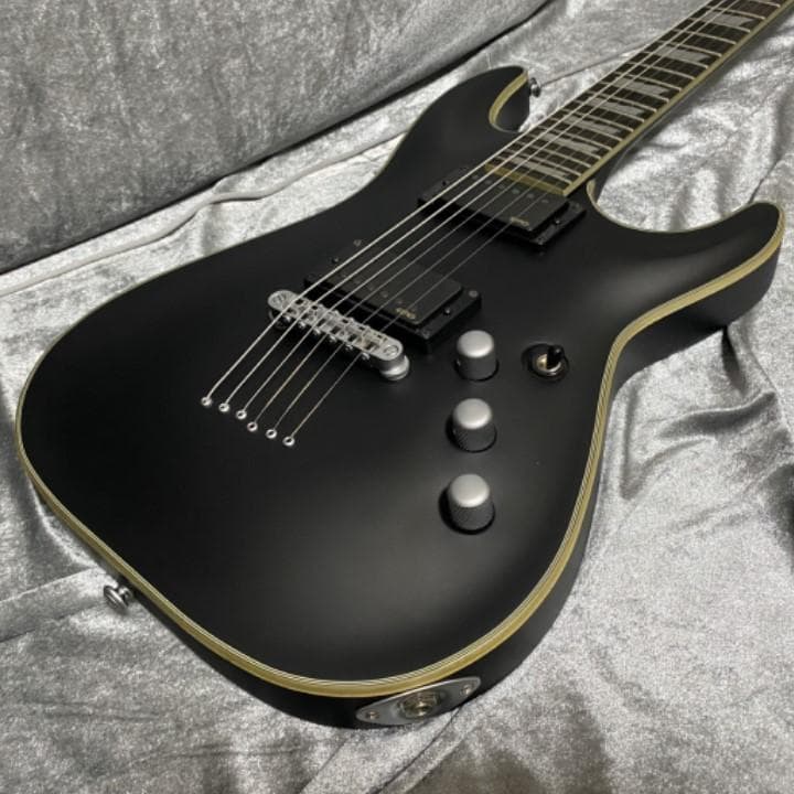 ★美品 希少生産完了品 Schecter C-1-PLATINUM