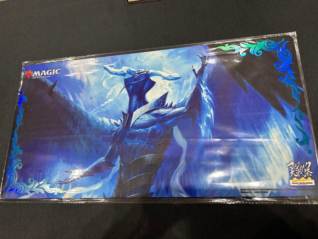 MTGプレイマット マジック大戦祭限定 嵐の目、ウギン 箔押し版