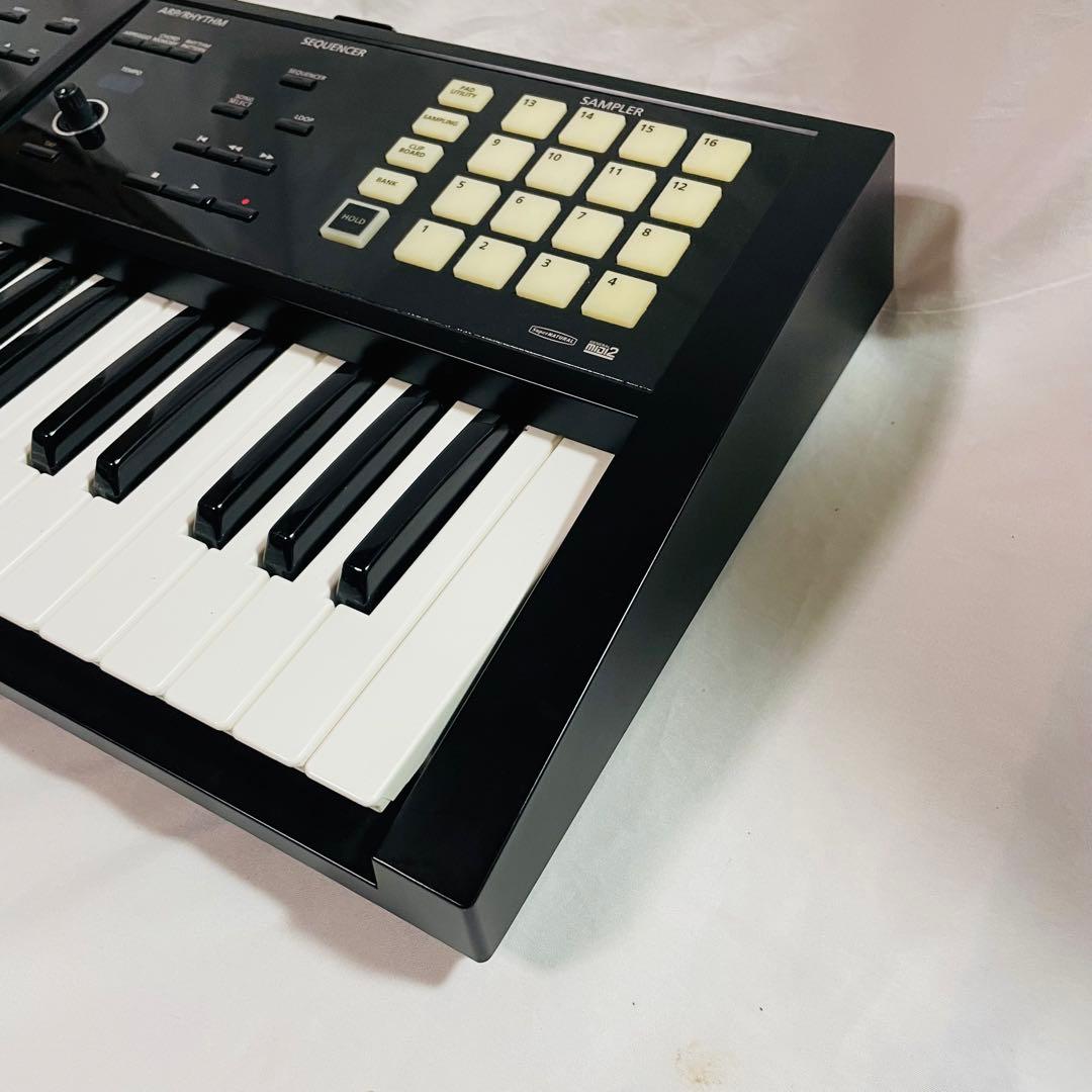 Roland FA-06 ローランド　Music Workstation