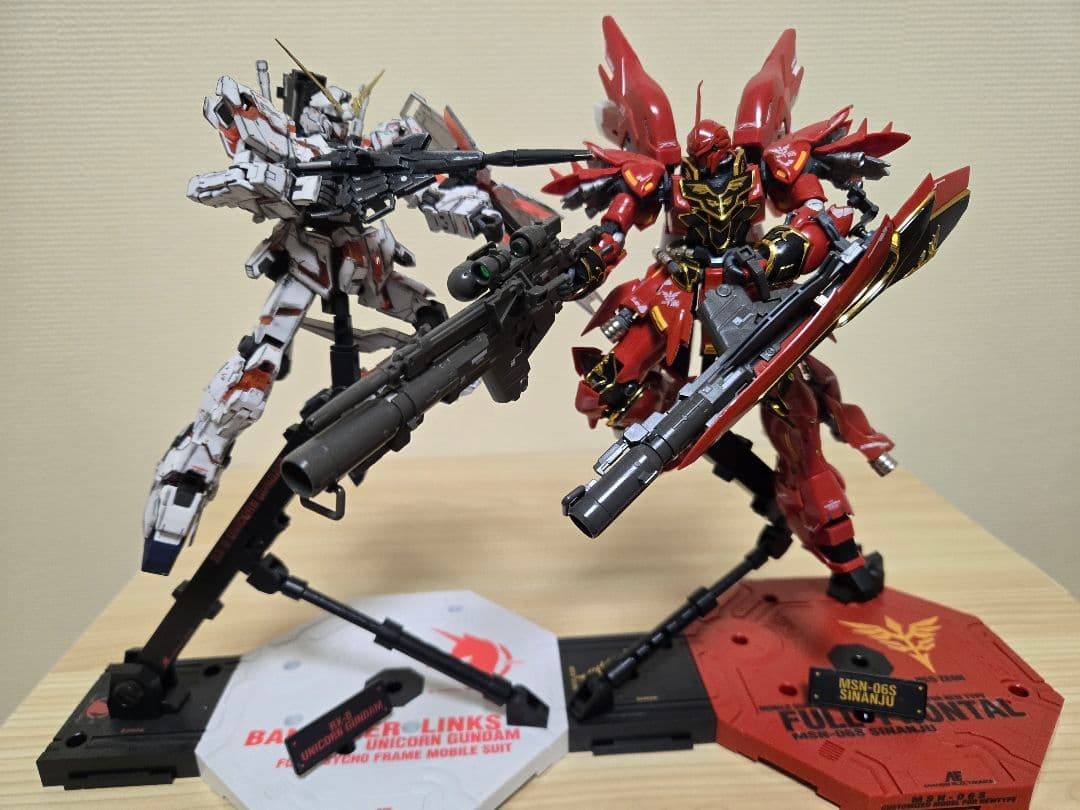 RG ユニコーンガンダム & シナンジュ