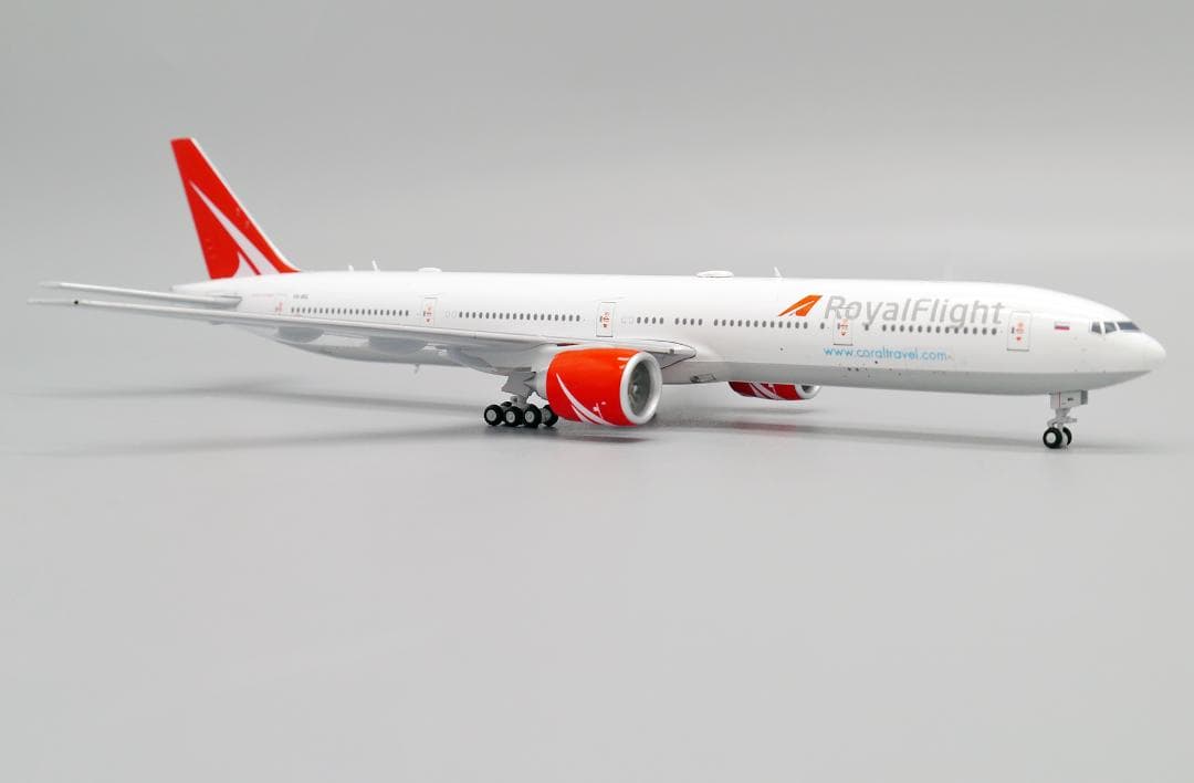 ロイヤルフライト 777-300ER VQ-BGL 1/400