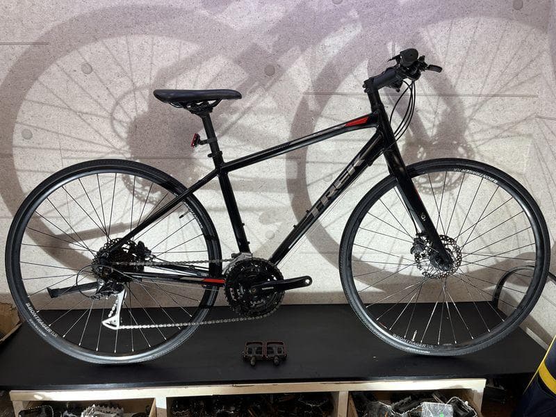TREK　FX 3 M disc 油圧ディスクブレーキ　2019