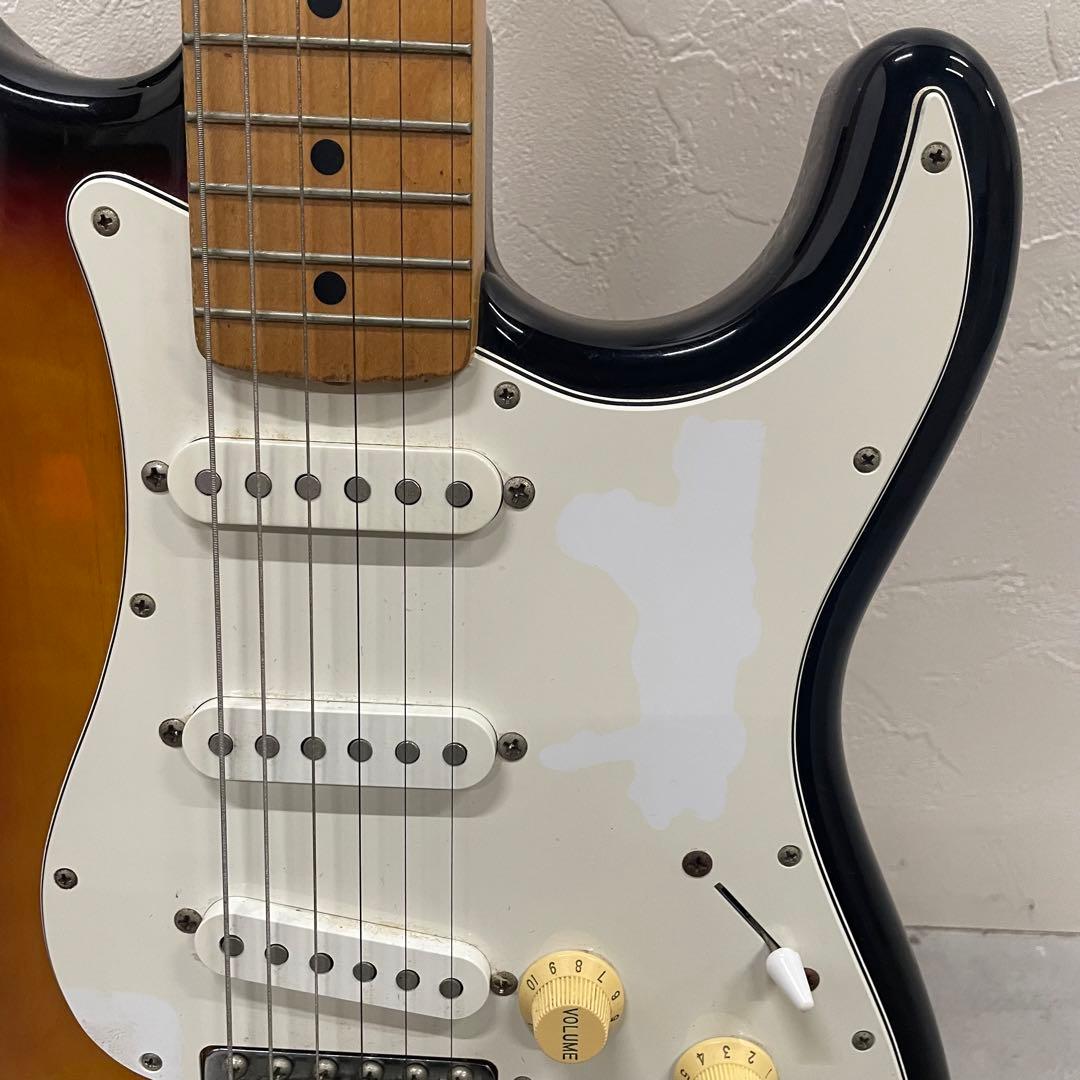 Fender フェンダー エレキギター STARTOCASTER R083703